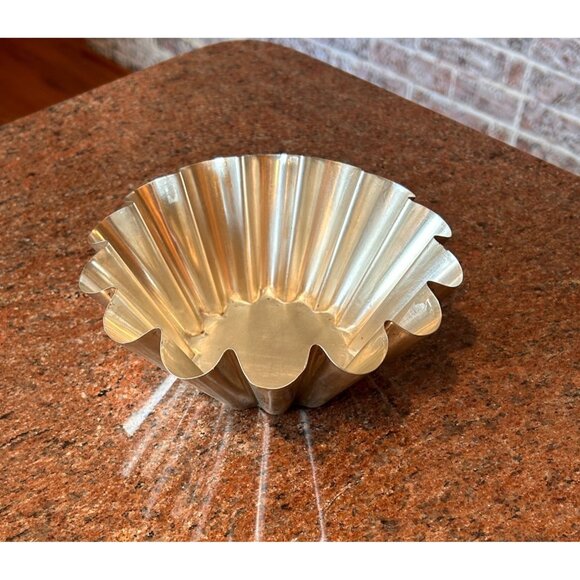 Vintage | Kitchen | French Metal Brioche Flaired Fluted Bread Baking ...